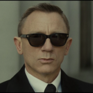 Celebrity Sunglasses Spotter – The Authority For Celebrity Sunglasses