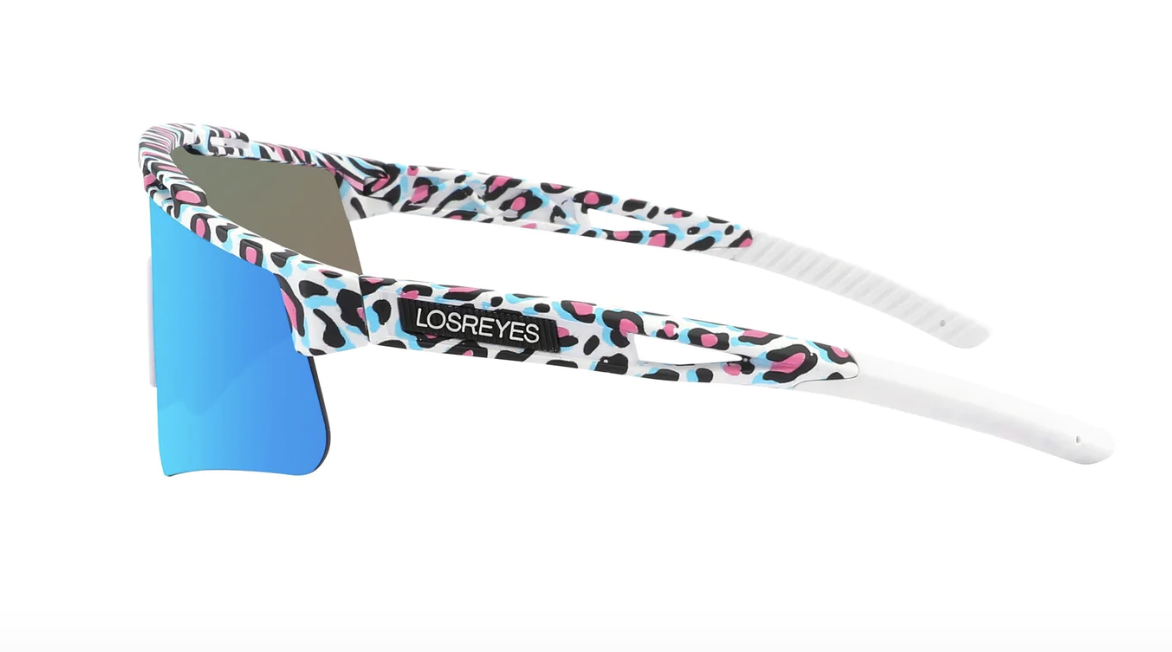 What Sunglasses Does Tyreek Hill Wear? – Celebrity Sunglasses Spotter